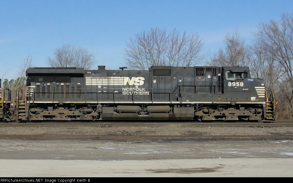NS 8958